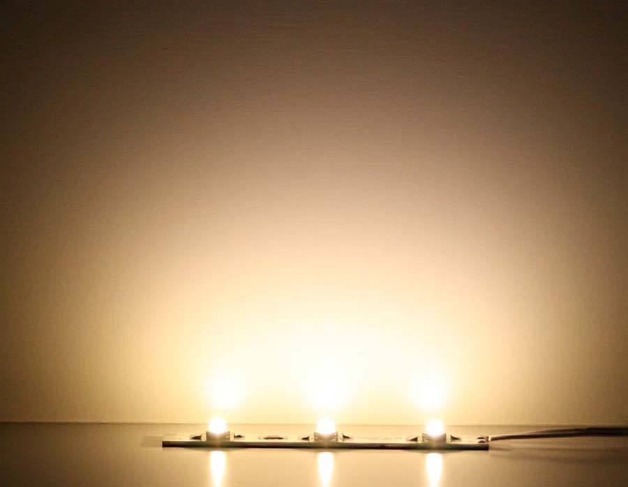 12V High-Power LED Modul – warmweiß – 10cm | leds24.com